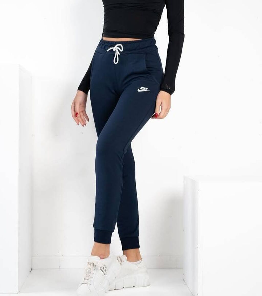 Nike ženska trenerka donji deo NOVO Novo Pamuk Veličine m l xl 2xl