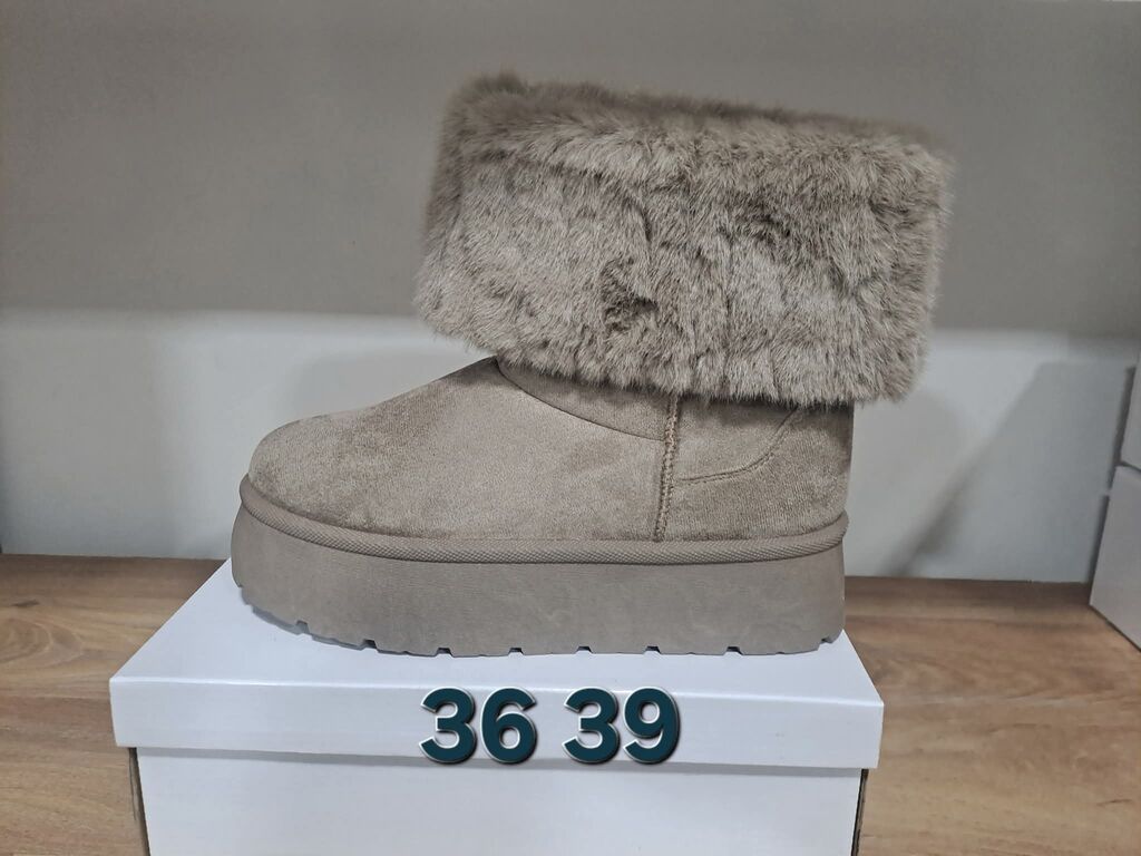 Ugg obuća 40