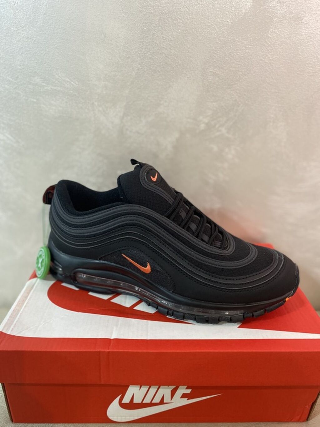 Nike Air Max 97 – crne patike sa narandžastim detaljima - Model: Air