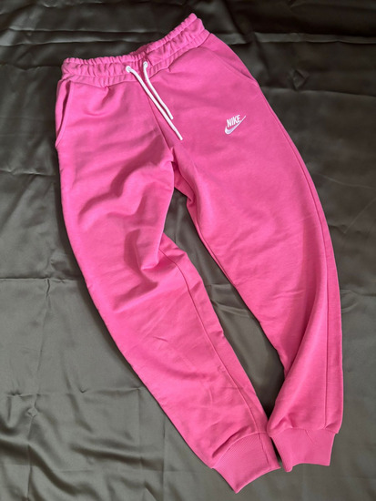 Original Nike pink trenerka