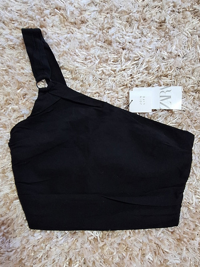 ZARA CROP TOP