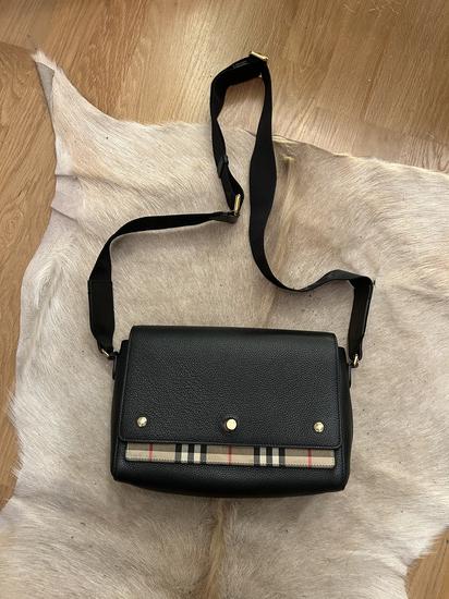 Burberry torba