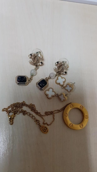 Komplet brendiranog nakita 4500