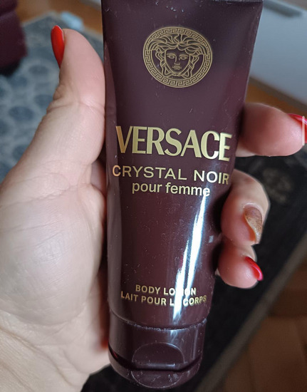 Versace crystal noir mleko za telo