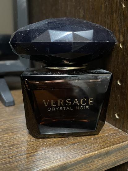 Versace Crystal Noir EDP
