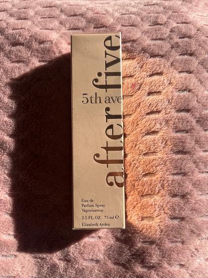 Elizabeth Arden 5th avenue After five parfem 75ml