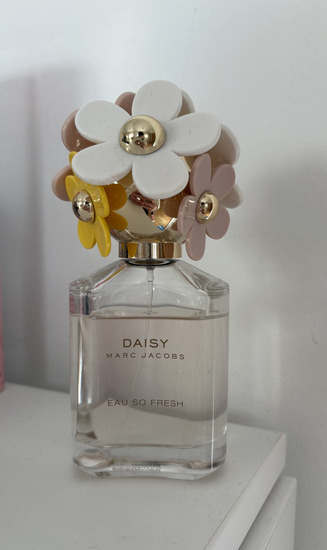 Marc Jacobs daisy parfem
