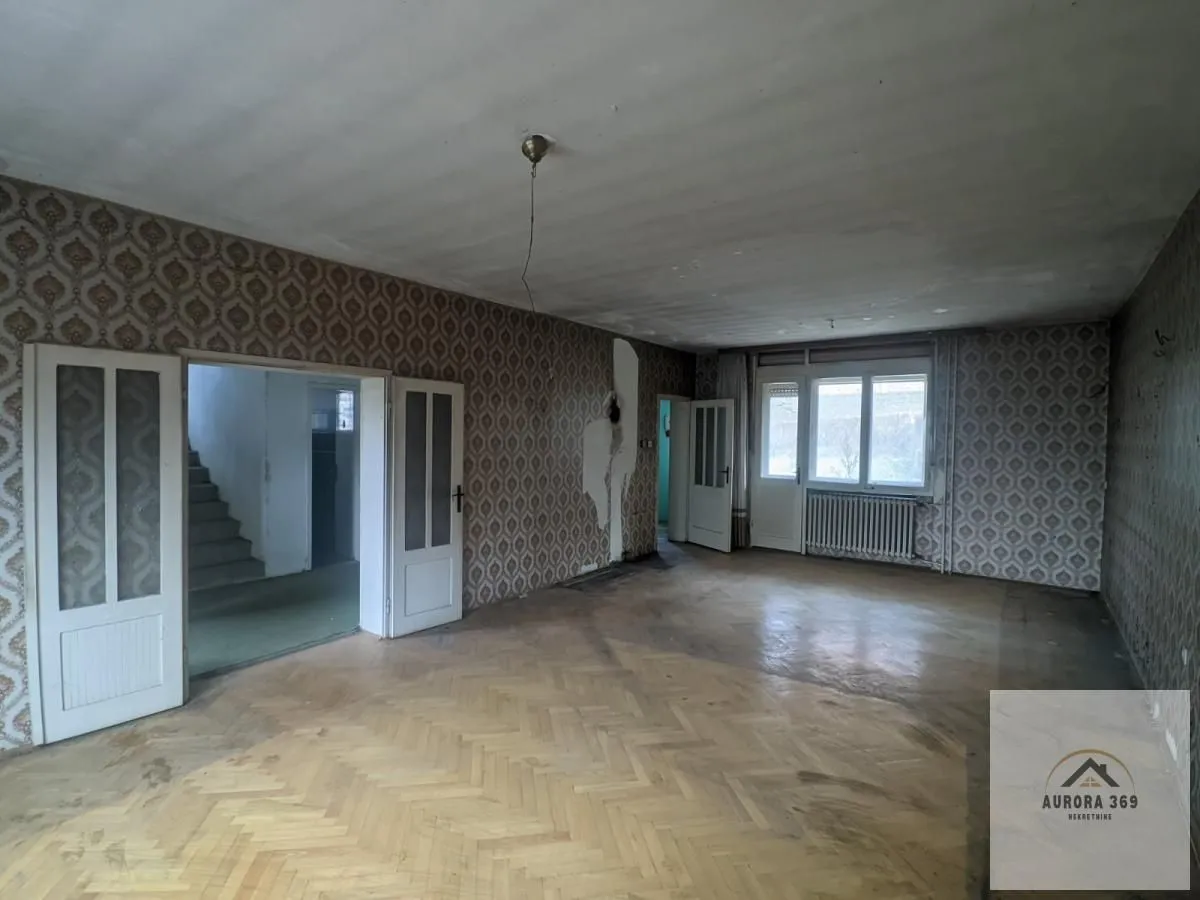 Prodaja, kuća, 91m², Sremska Kamenica, Petrovaradin