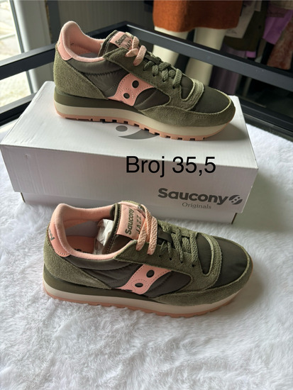 Saucony patike broj 35.5