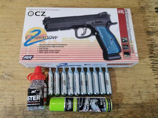 ASG CZ Shadow 2 4.5 mm Co2, komplet
