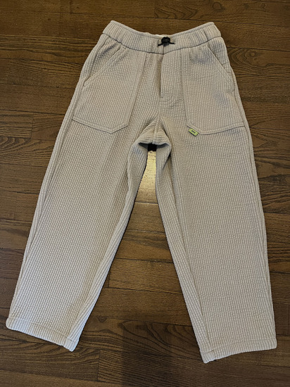 Zara pantalone/trenerka za decake vel.6/7