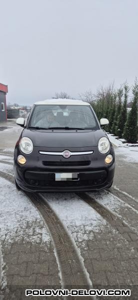 Fiat 500 L Living Kompletan Auto U Delovima