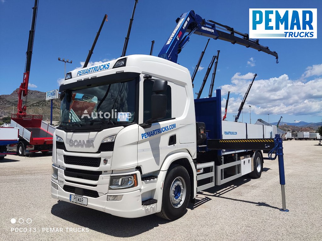 Scania P 370 GRUA HIAB 188 CAJA FIJA 18T EURO 6 kamion s ravnom platformom