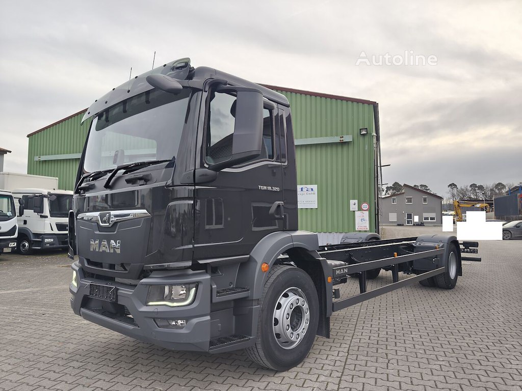 Novi MAN TGM 18.320 4x2 BL CH Fahrgestell Euro 6 Rechtslenker NEU kamion šasija