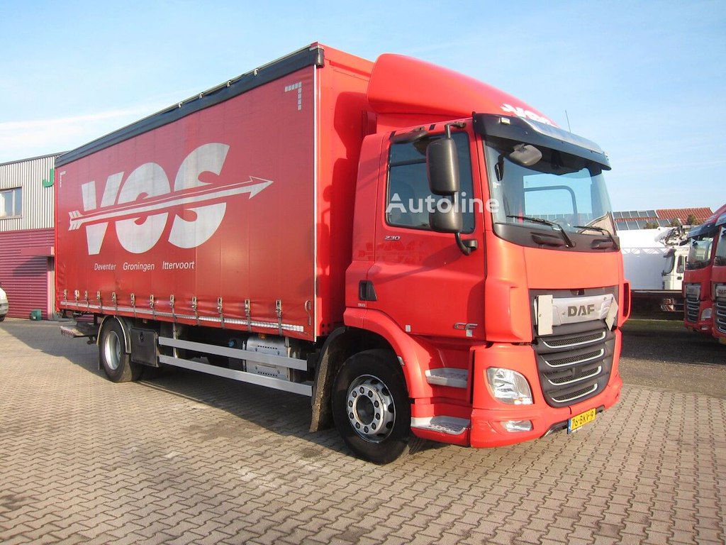 DAF CF 230 kamion sa klizna zavesa cerada
