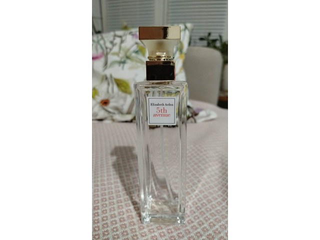 Elizabeth Arden 5th Avenue prazna bocica parfema