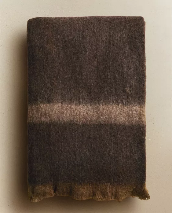 MEKANO PRUGASTO ĆEBE