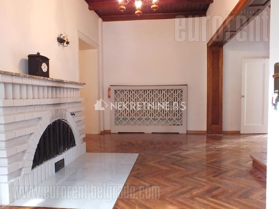 #29590, Izdavanje, Stan, HILANDARSKA OKOLINA, 3000 EUR