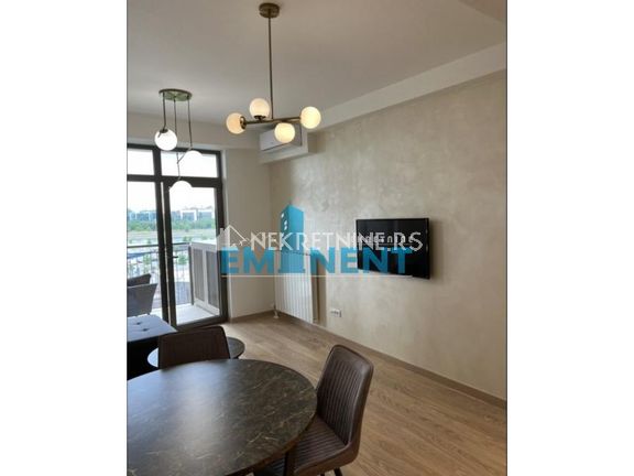 Savski venac, Beograd na vodi, Bulevar Vudroa Vilsona, 2.0, 57m2, 1300 EUR