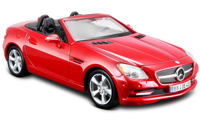 Maisto Metalni automobil Mercedes Benz SLK 1:24 31206