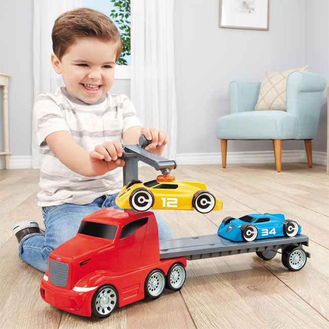 Little Tikes Kamion sa magnetom za prevoz automobila LT642555