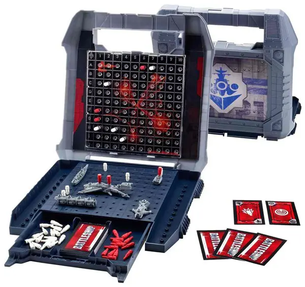 Hasbro Društvena Igra Potapanje Brodova 23508