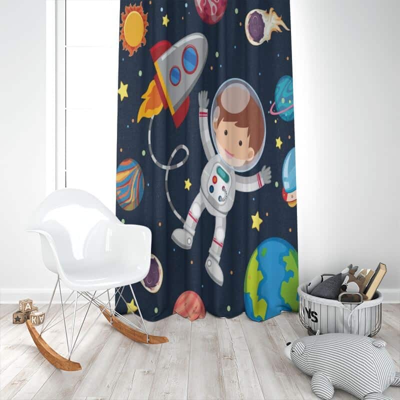 Dečiji draper Kosmonaut u svemiru (Jedno krilo) – 140x250cm, D-006