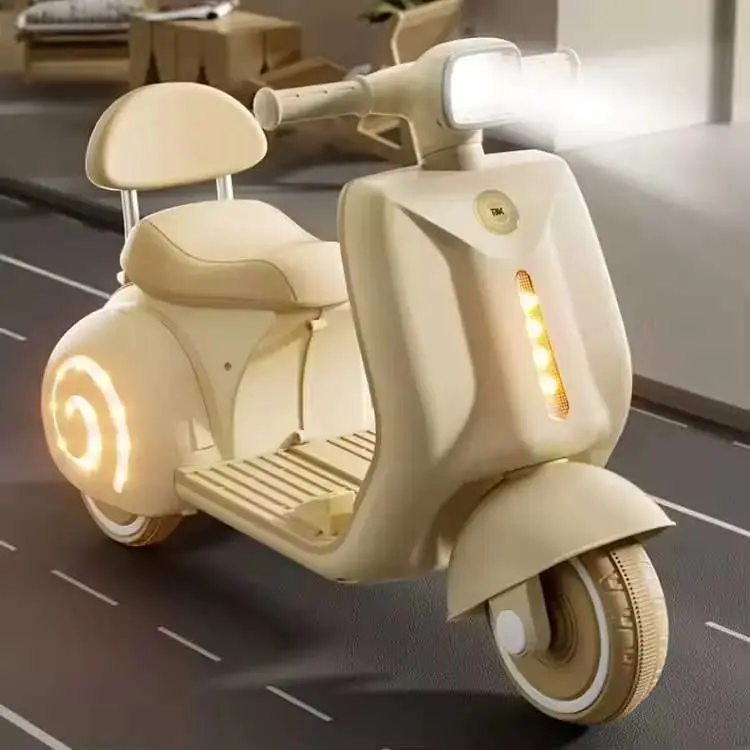 Dečija Vespa na Akumulator Sa LED svetlom