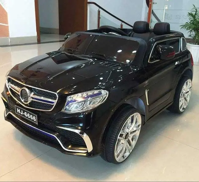 Automobil na akumulator HJ6666 AMG crni
