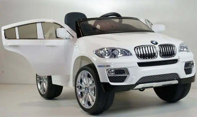 Dečiji automobil na akumulator 229 beli