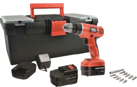 Akumulatorska bušilica sa dve baterije i 12 delova pribora u koferu Black&Decker EPC12BAST2-QW Kit