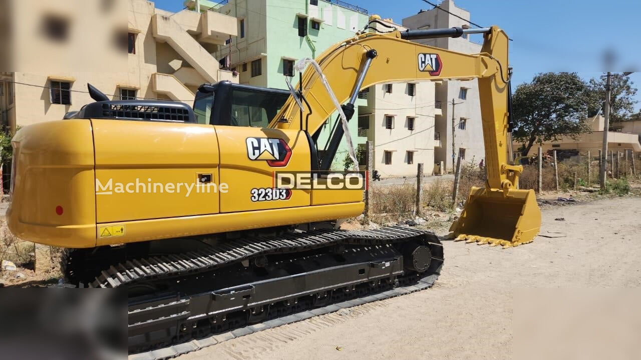 Novi Caterpillar 323D3 bager guseničar