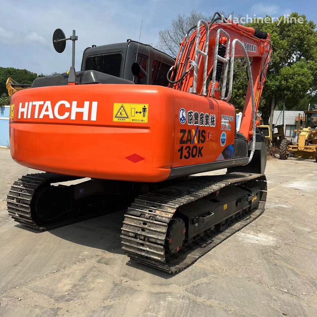 Hitachi ZX130 bager guseničar