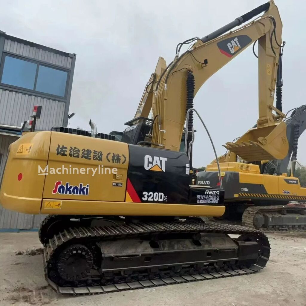 Caterpillar 320D2 bager guseničar