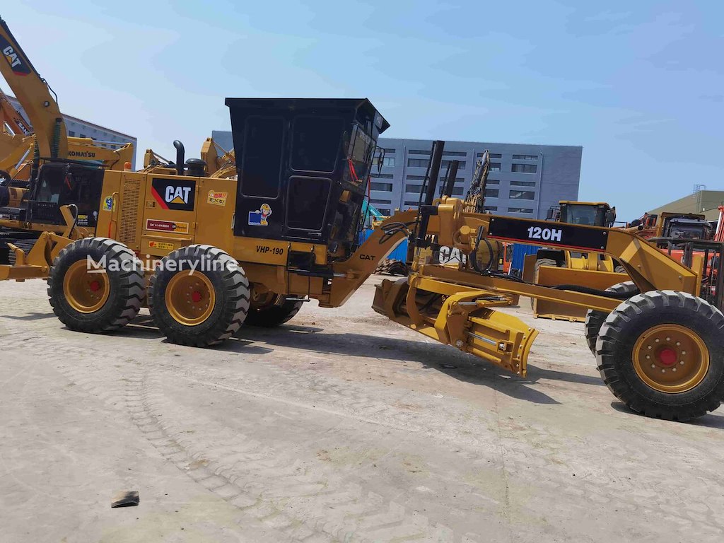 Caterpillar 120H grejder