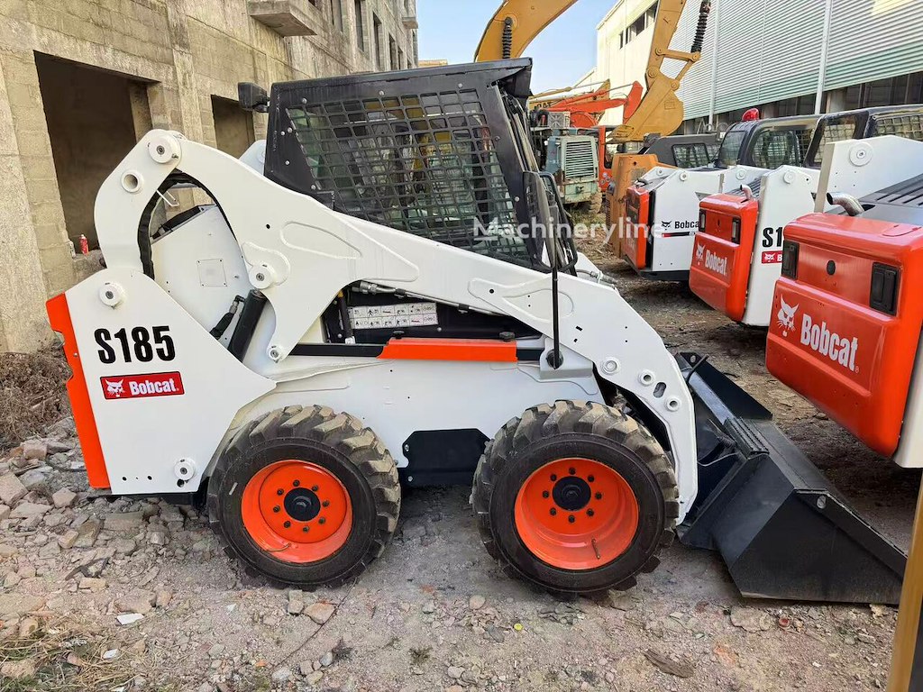 Bobcat S185 mini utovarivač