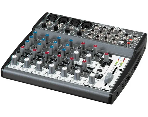 Behringer Xenyx 1202 - Mikseta