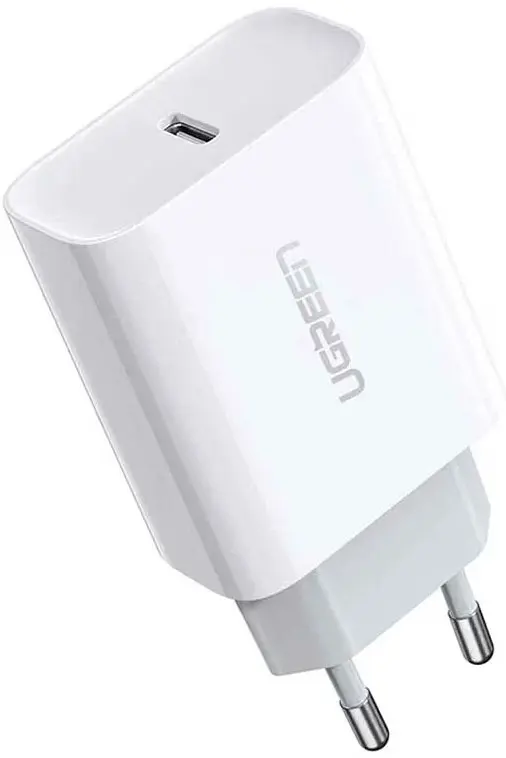 Ugreen brzi kućni punjač sa tip-C portom PD-20W CD137