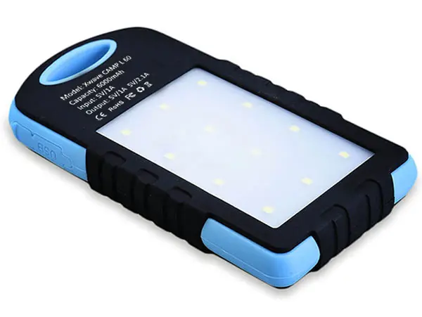 Dodatna solarna baterija za mobilne uređaje sa LED lampom 6000mAh Xwave Camp L 60 blue