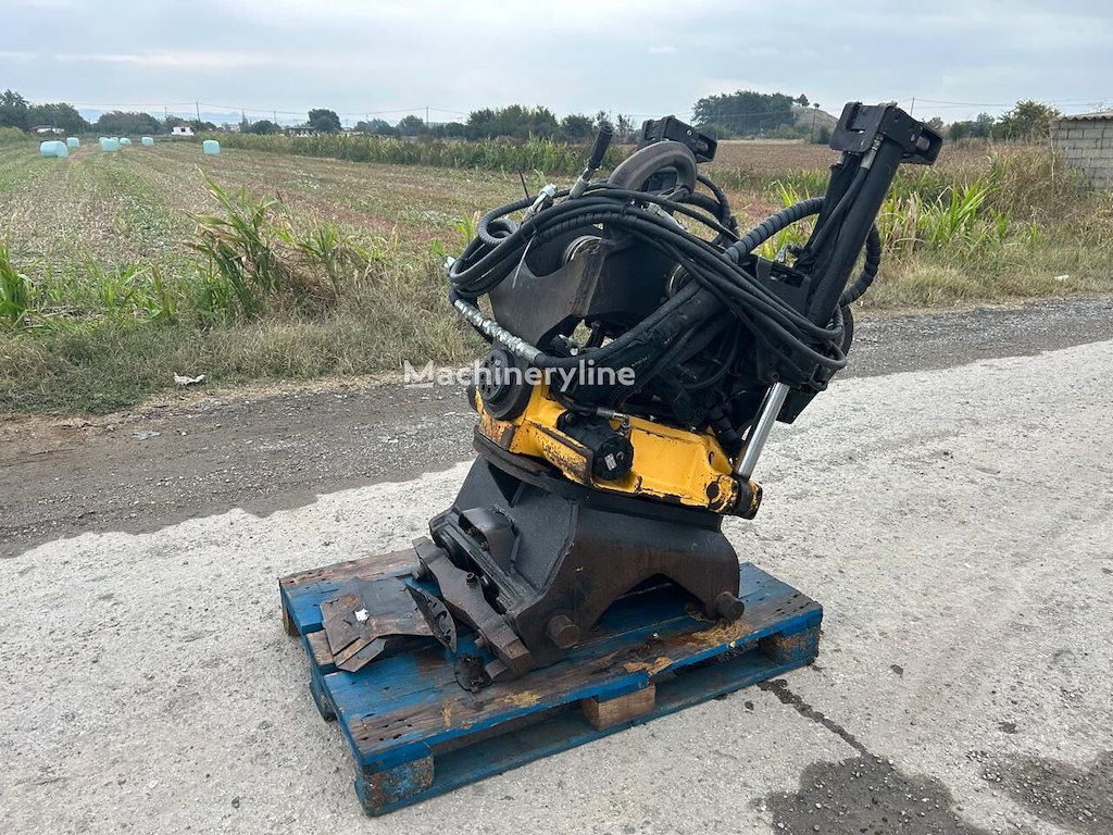 Engcon Engcon ec 30 rototilt rotator cw 20-30-40 tiltrotator