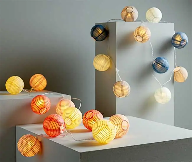 Novogodišnje lampice na baterije 10LED 165cm Assorted