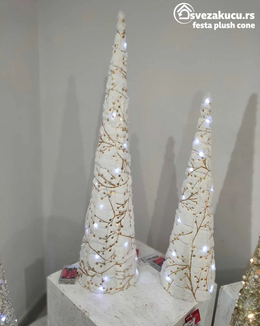 Svetleća LED Kupa Plush Cone 80 cm Bela