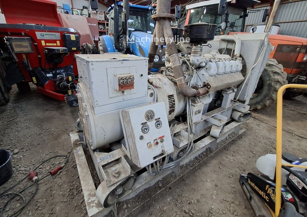 Ansaldo MB 10-cyl 209kw & Ansaldo 330/400 KVA Generator + VIDEO diesel generator