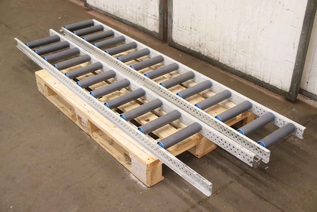 Unbekannt Rollenbreite 240 mm valjkasti transporter