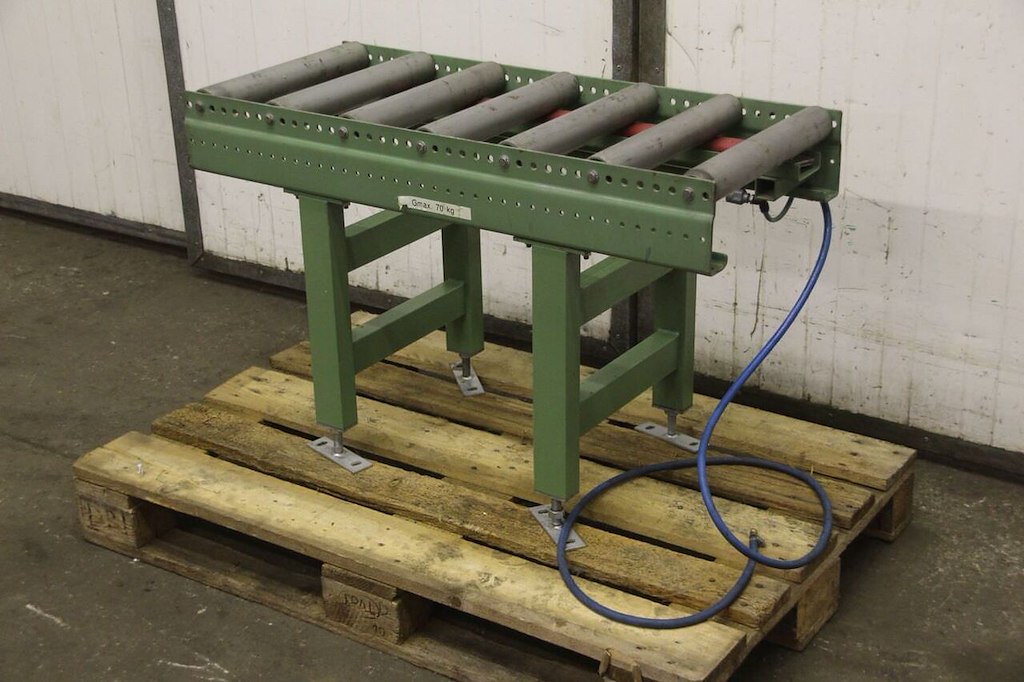Valjkasti transporter