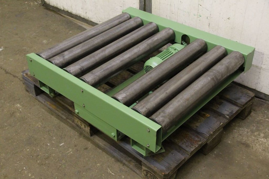 Valjkasti transporter