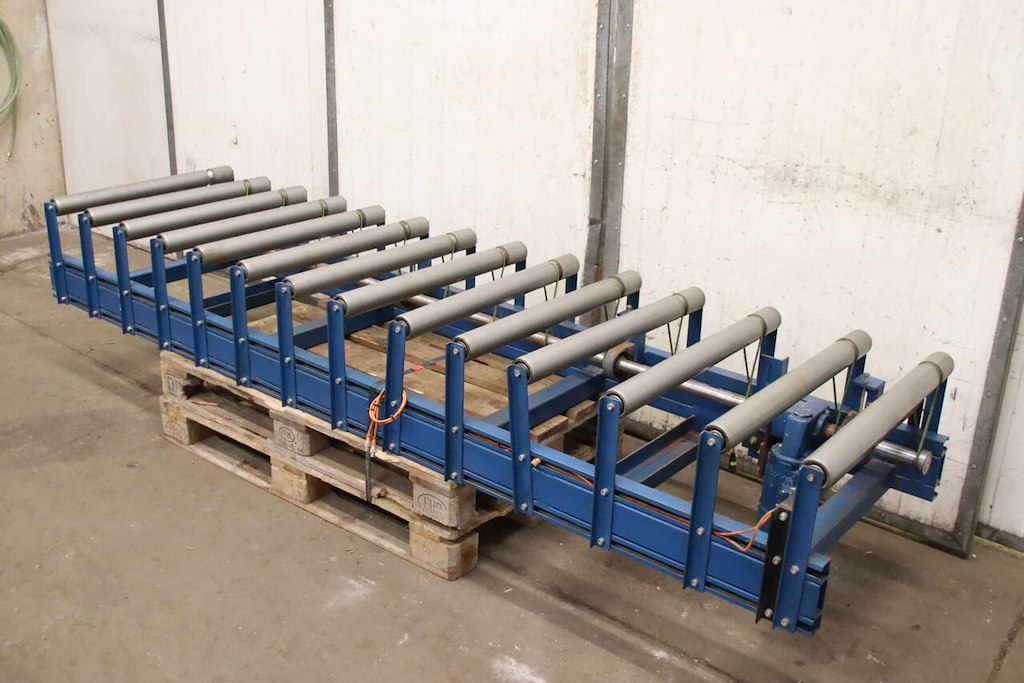 Unbekannt 18 m/min 2730 x 700 mm valjkasti transporter