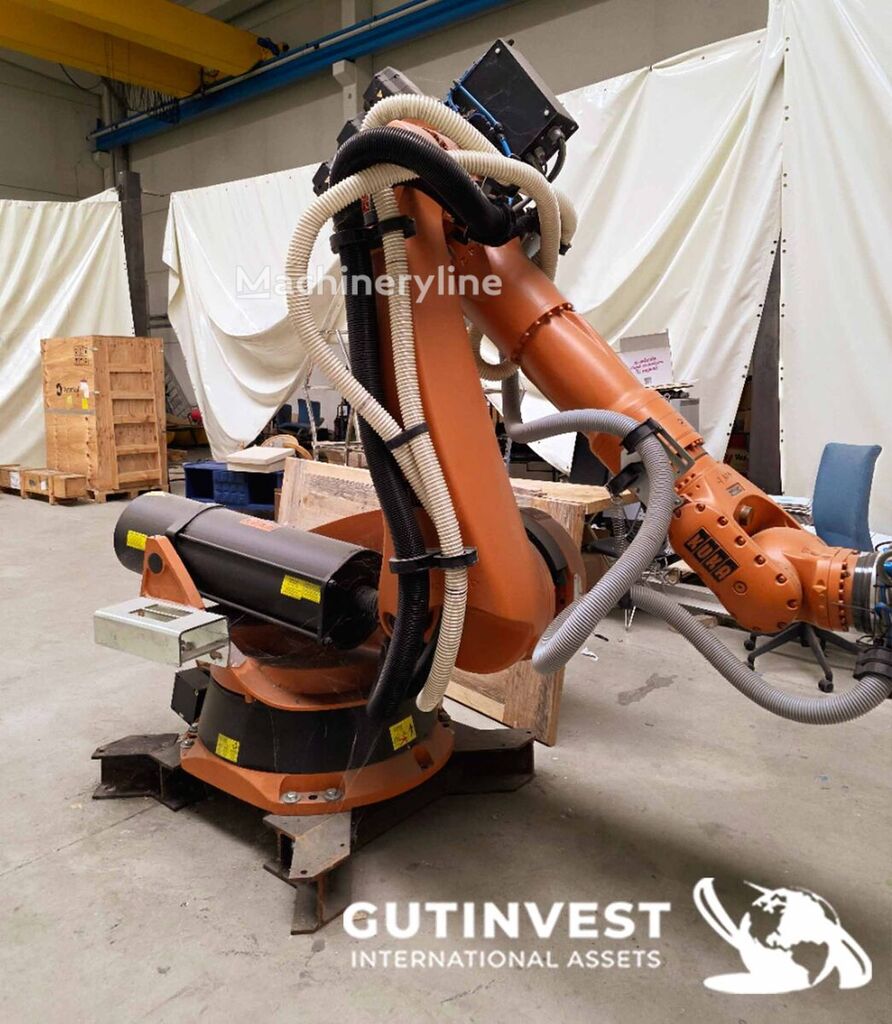 KUKA KR 210 L150-2 K 2000 industrijski robot