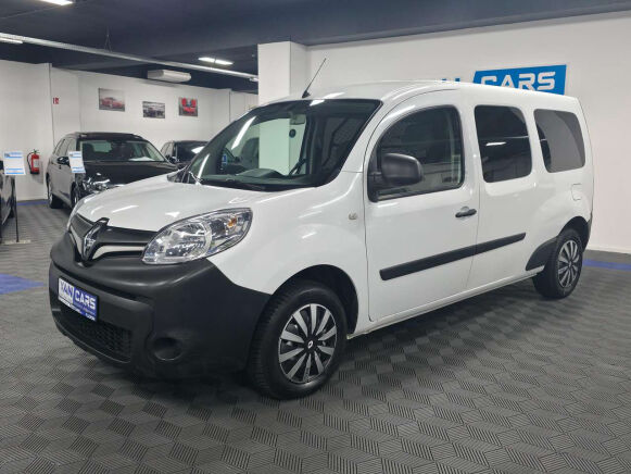 Prodaje se Renault Kangoo Maxi laki furgon na aukciji