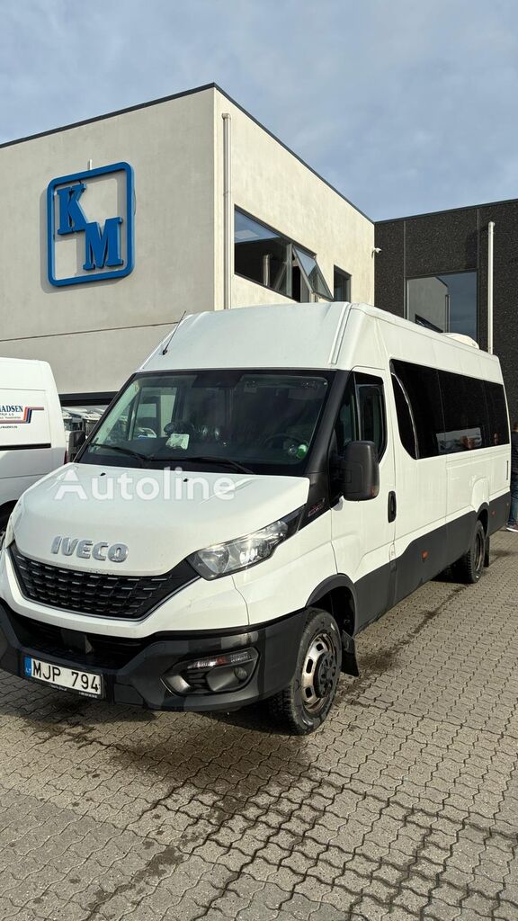 IVECO Daily putnički minibus